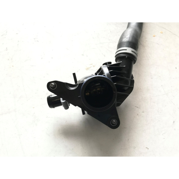 Original Ford Transit 2.0 EcoBlue Wasserauslassstutzen mit Schlauch 2